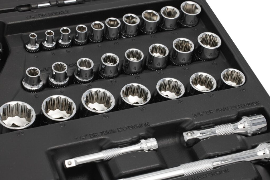 95PC 3/8″ TOOL SET – Chicane