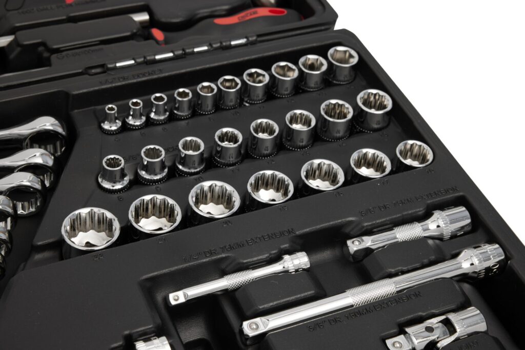 95PC 3/8″ TOOL SET – Chicane
